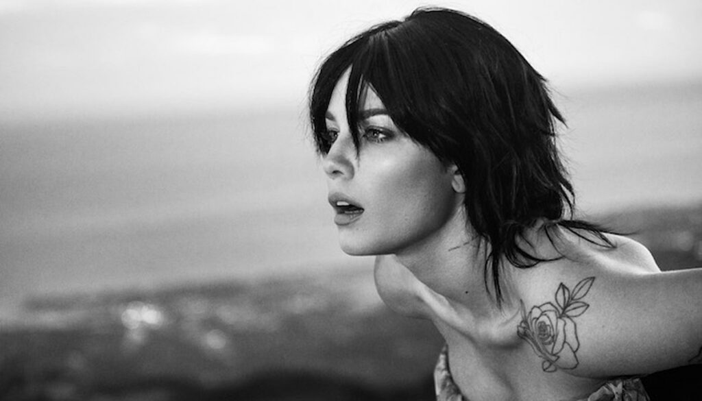 Halsey Splits With Alev Aydin, Father of Her Son, After More Than 3 ...