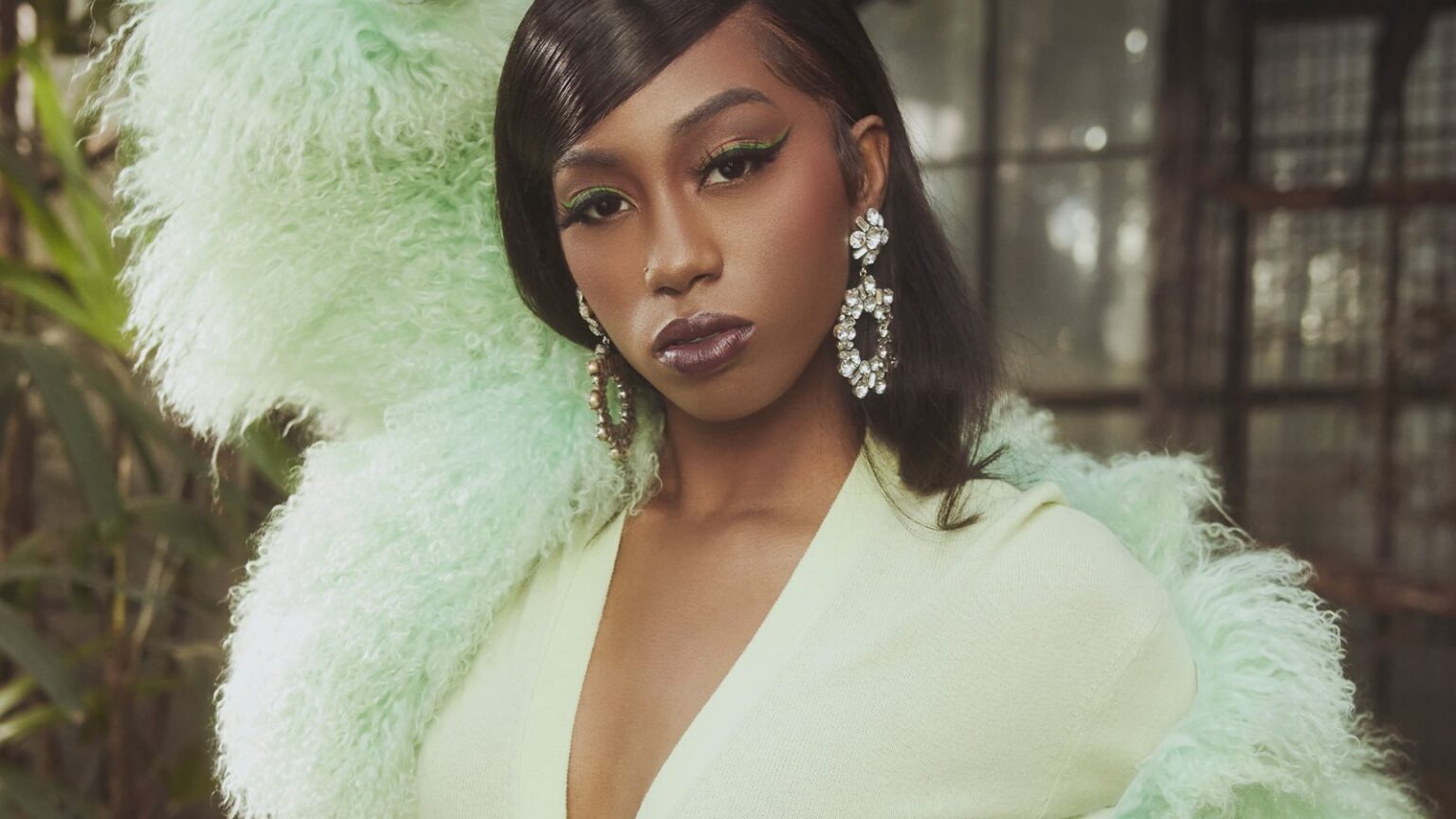 Flo Milli Takes A Seat at ‘Tiny Desk’ – Groovevolt