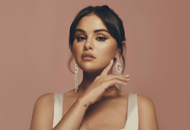 Sabrina Carpenter, Selena Gomez Honored for Philanthropy - Groovevolt