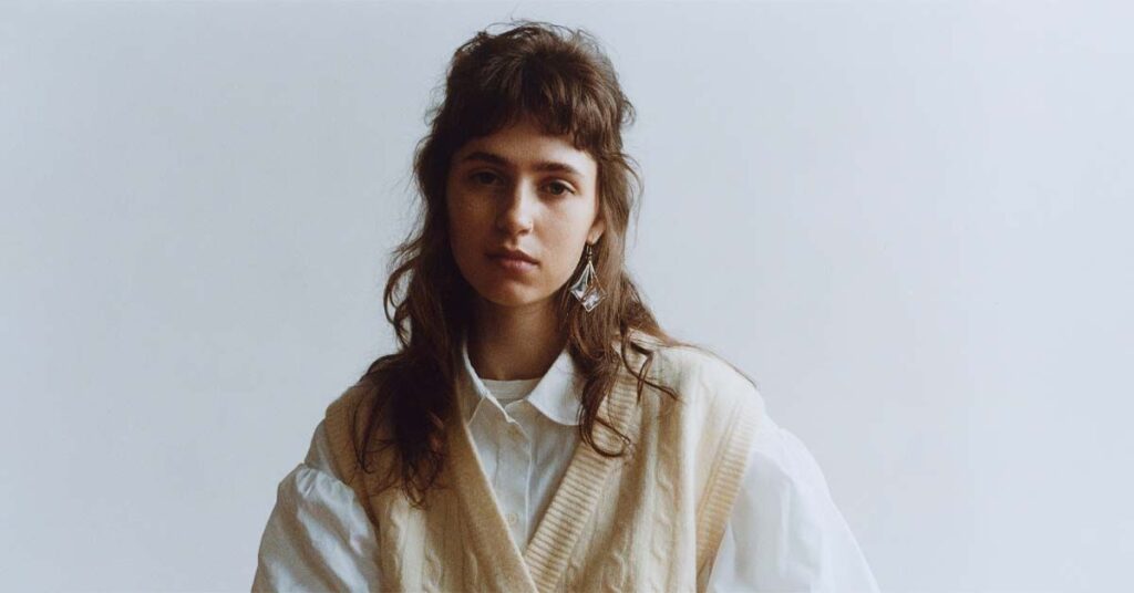 Clairo Signs Major Deal With Atlantic, Vows to Stay “Expressive and ...