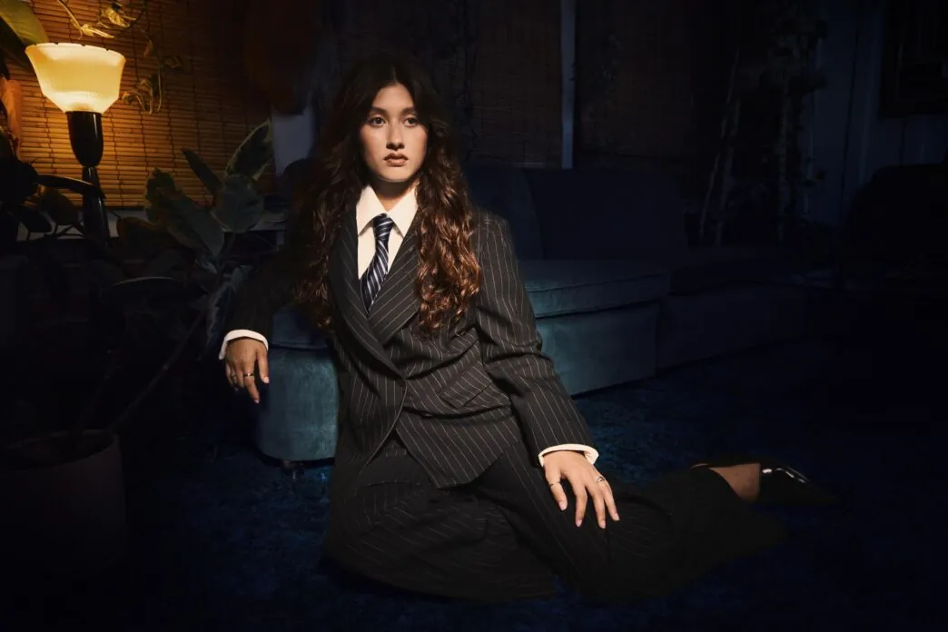 Jade LeMac on Honest Songwriting, Finding Her Voice - Groovevolt